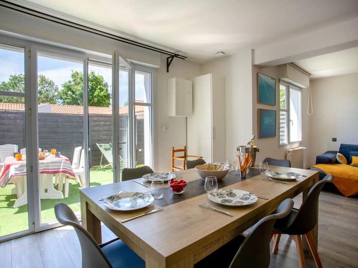 Les Matelos By Interhome - La Bernerie-en-Retz