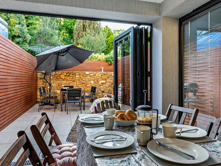 3 Bed In Montacute (Oc-92227) - Yeovil