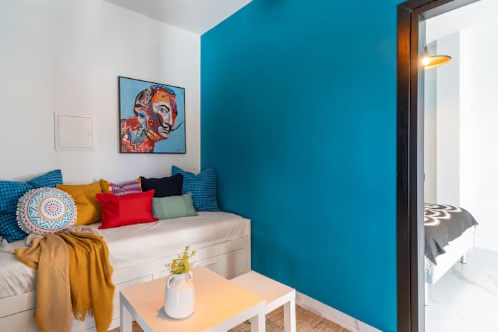 The Pop Art 1 /One Bedroom Apartment In Larnaca - Lárnaca