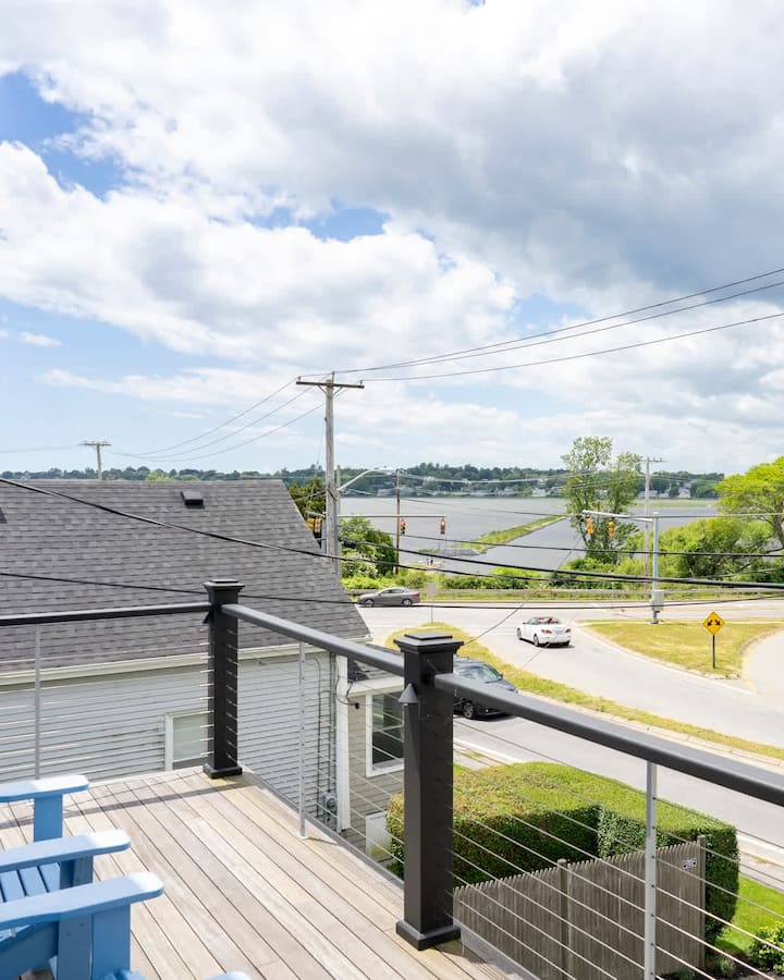 Family-friendly 4br, Near Newport, Walk To Beach - Rhode Island