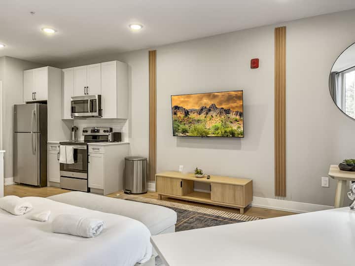 Luxury Studio | 1 Bed | Northern Liberties - Philadelphia, PA
