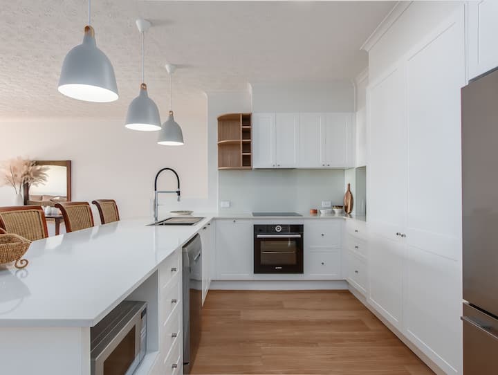 Beachfront Apartment In The Heart Of Kingscliff! - Kingscliff