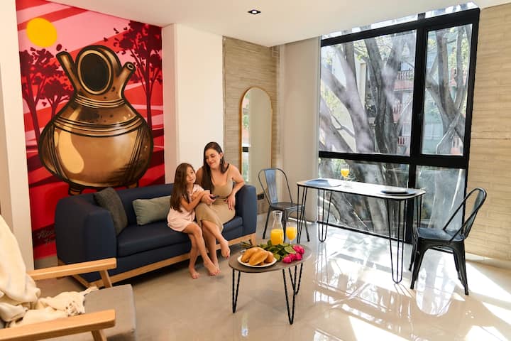 Stadio's Cozy Rosa Negra Suite - Medellín, Colombia