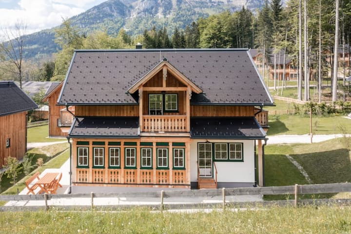 Chalet Grundlsee – Spa-style Bathroom And Sauna - Bad Aussee