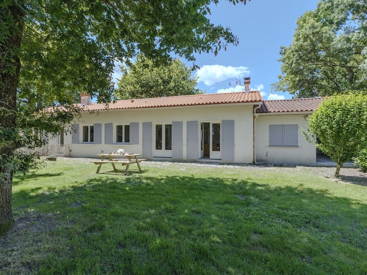 Bâbord By Interhome - Médis