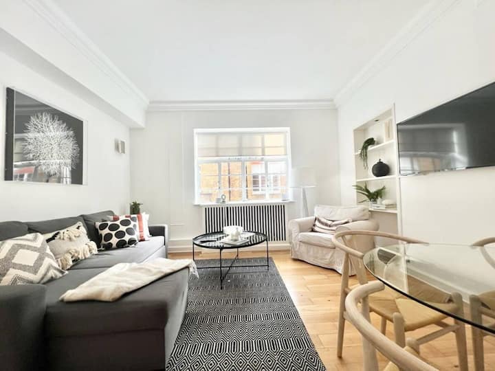 2 Bed Apartment- Mayfair (2) - City of London