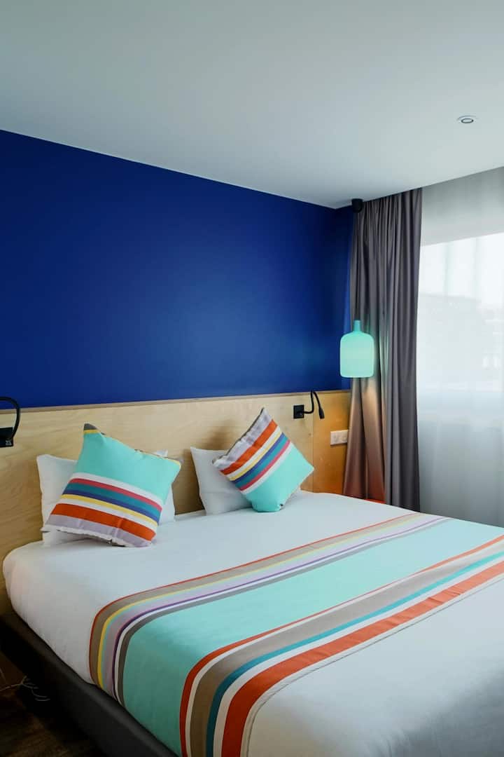 Hôtel La Régence Courbevoie - Classic Double Room - Argenteuil