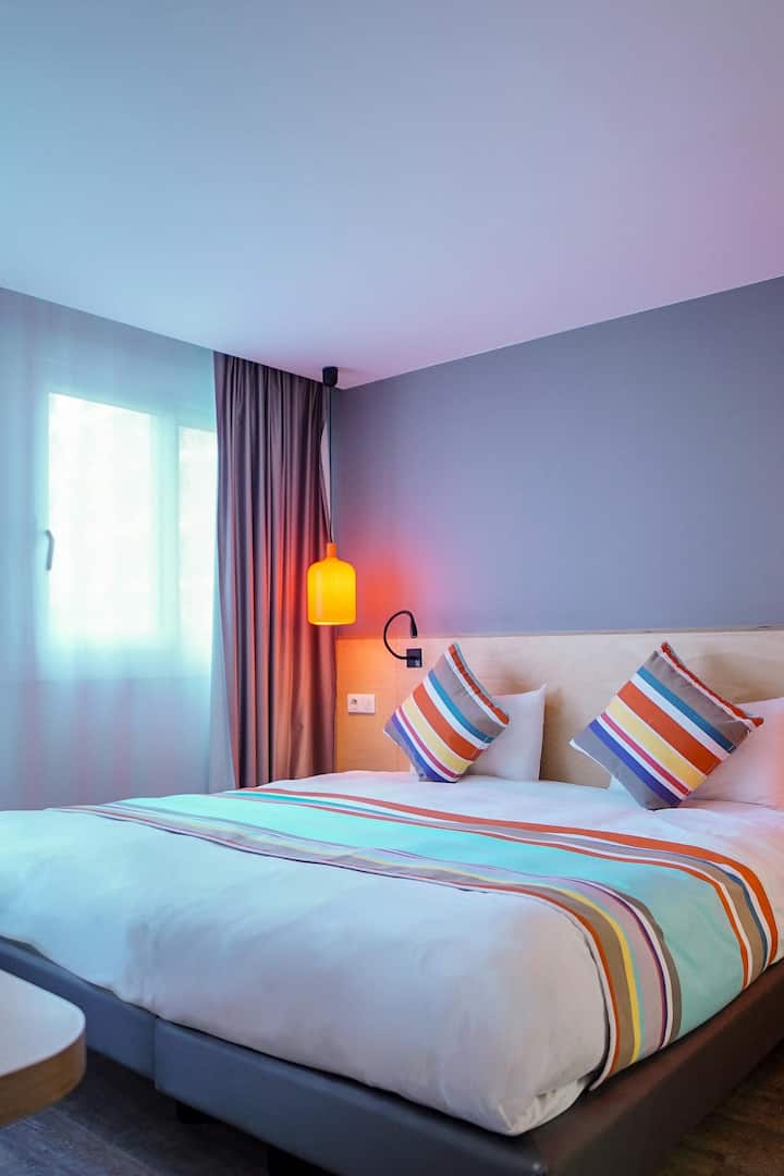 Hôtel La Régence Courbevoie - Family Room - Courbevoie