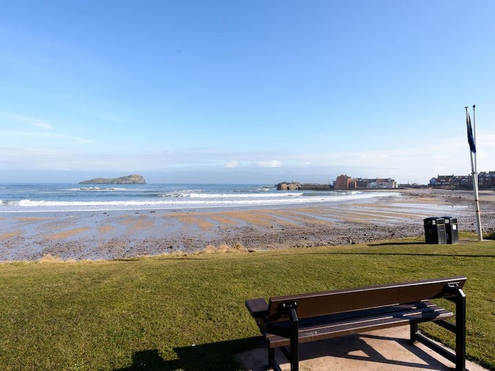 Beach Court - North Berwick