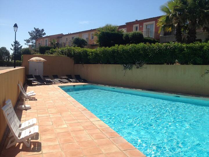 Entre Mer & Campagne | Maison T3 + Accès Piscine - Sainte-Maxime
