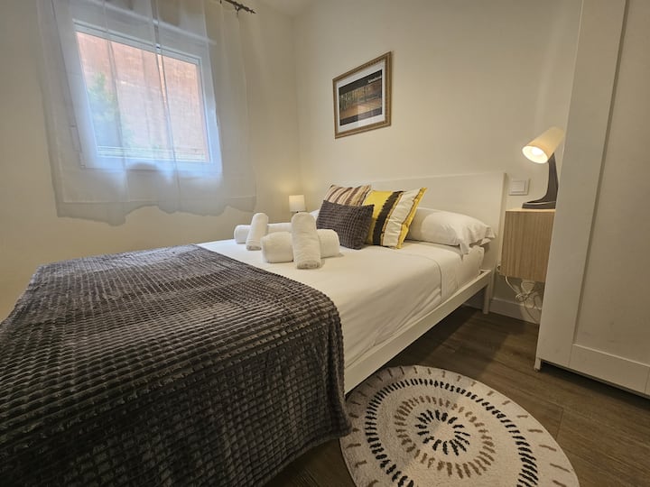 1a128 Moderno Apartamento 6p/3h - Gijón