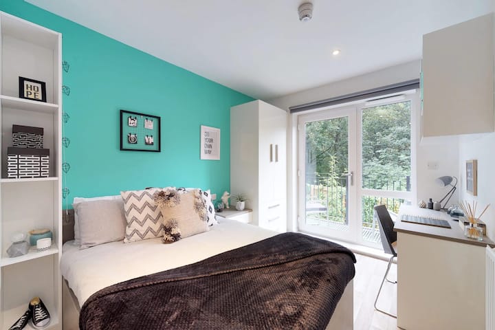 Ensuite Rooms In Stepney Yard For Students Only - Northumberland
