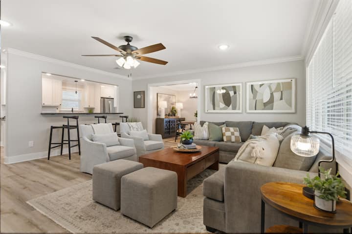 Helena Haven 5 King Beds 3ba Near A&m & Legends - Bryan, TX