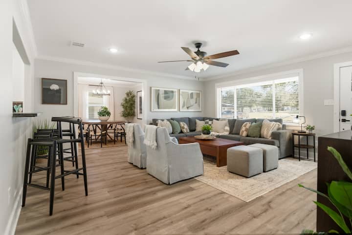 Helena Haven 5 King Beds 3ba Near A&m & Legends - 브라이언