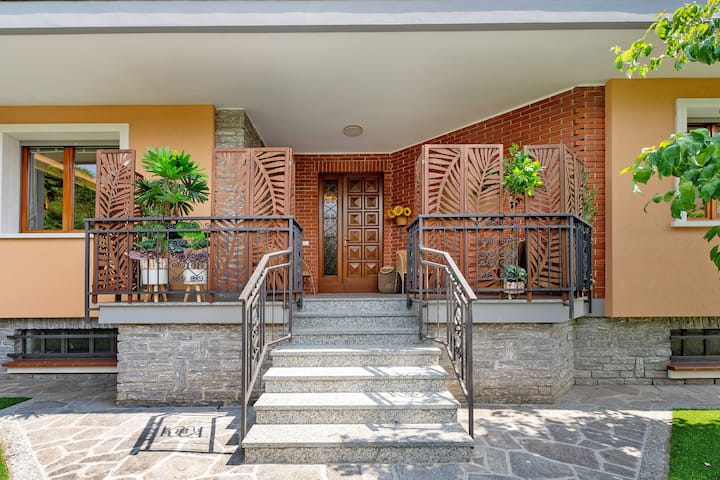 La Casa Dei Girasoli-lago Maggiore - Arona