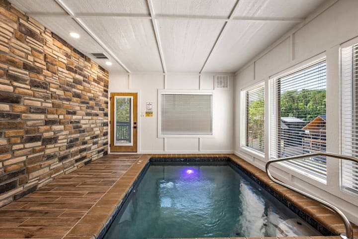 New-3 King/indoor Pool/hot Tub/game Room/pet Frien - ピジョン・フォージ, TN