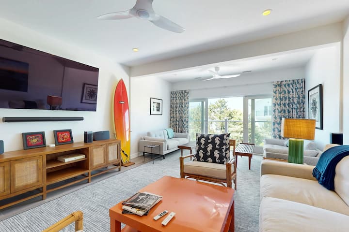 Inviting 4br Renovated Townhouse With Ocean Views - Rehoboth Beach, DE