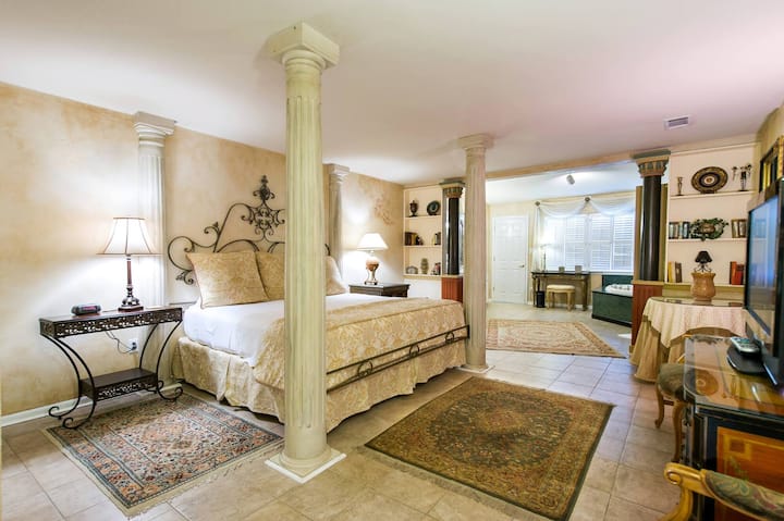 Venetian Suite-creole Cottage At Michabelle Inn - Hammond, LA