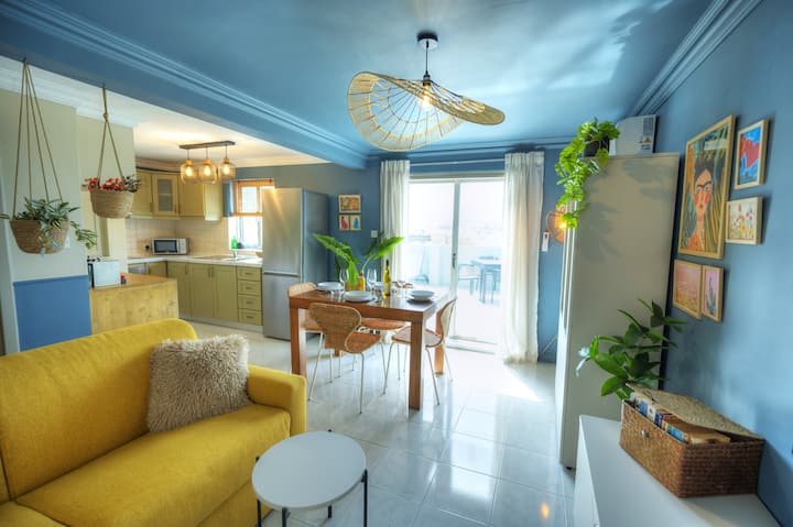 Beautiful Penthouse, Sun Terrace, Jacuzzi Goslm8 - Malta