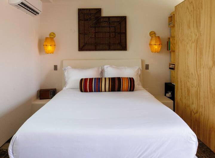 West Texas Hideout At Iconic Property - Marfa