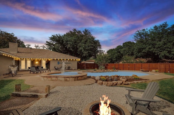 Relaxing Texas Retreat: 4br W Pool & Dream Kitchen - DeSoto, TX