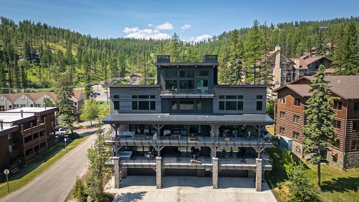 Summit At Whitefish Mtn Resort *6 King Suites* - Whitefish, MT