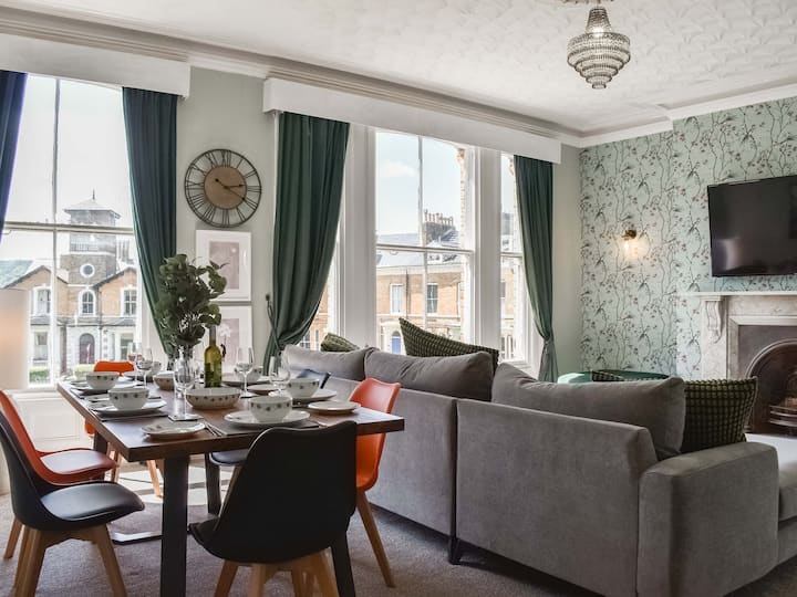 Apartment 2 - Scarborough