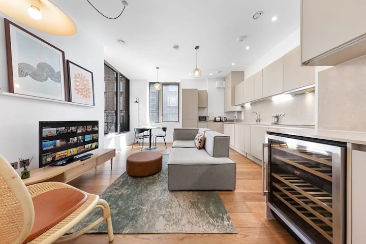 Ground Floor One Bedroom Apartment At Regents Park - Westminster - London