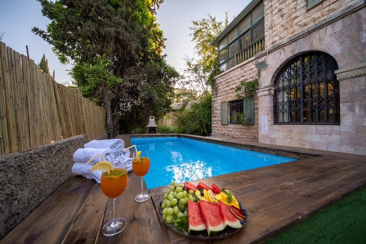 Spacious Rehavia Villa Amenities With Luxurious Am - Jérusalem