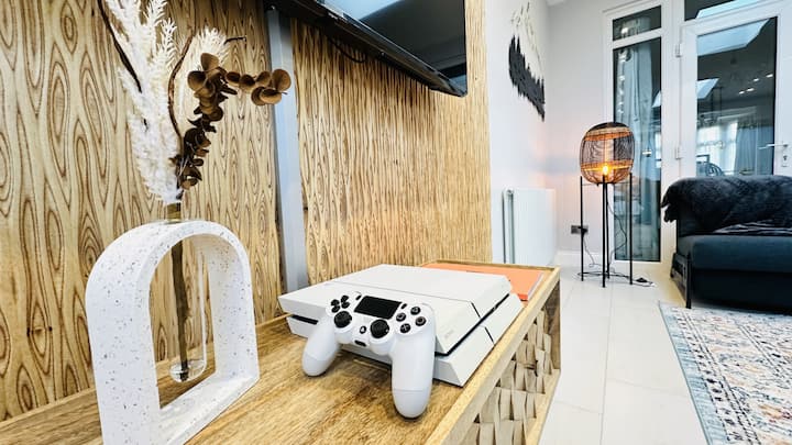 Isleworth House London By Smart Corporate Stays - London, UK