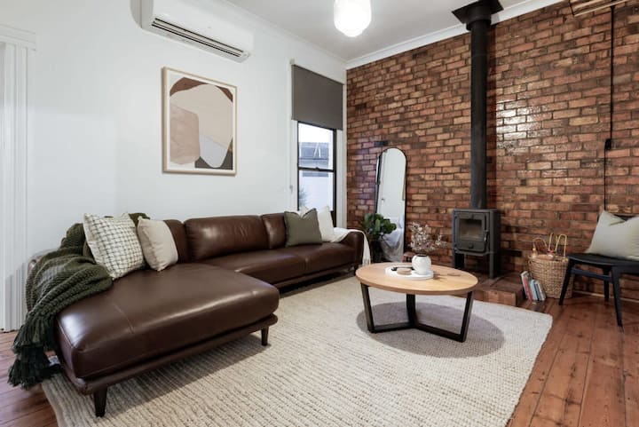 Charming Cottage Near The City With Parking - Launceston