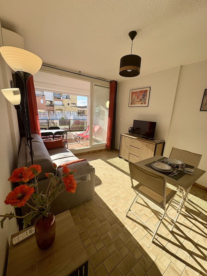 Studio Sur Le Port Avec Piscine & Terrasse - Gruissan