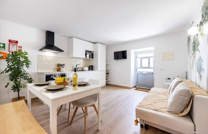 Palm Tree Apartment, Town Centre - Tavira