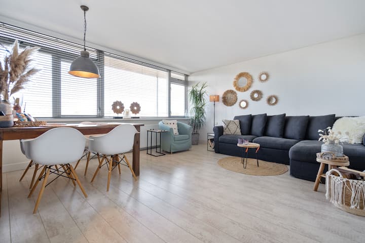 Appartement De Kokkel & Free Parking - Zandvoort