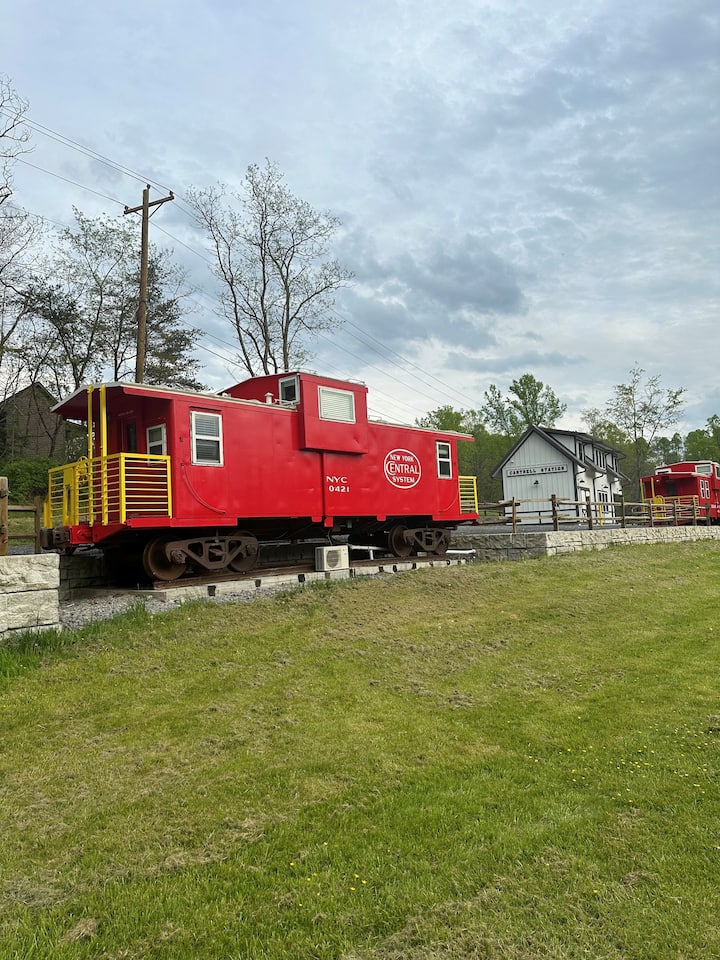 The Nyc Caboose, Fayetteville, West Virginia - New River Gorge Bridge