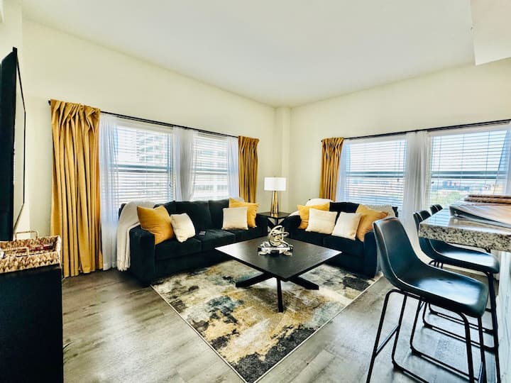 City View Location For Entertainment And Sports - Mars Hill, IN