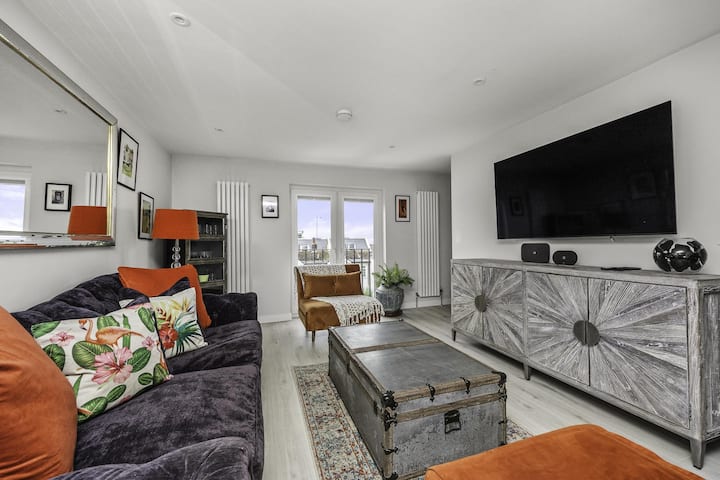 Sunset Townhouse With Free Parking |By My Getaways - Brighton