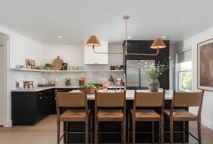 Elegant 2-bedroom Getaway In Downtown Santa Ynez - Los Olivos