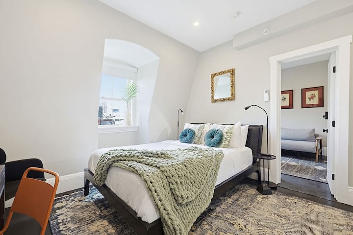 The Chester:  Urban Luxury, Modern Design - Boston, MA