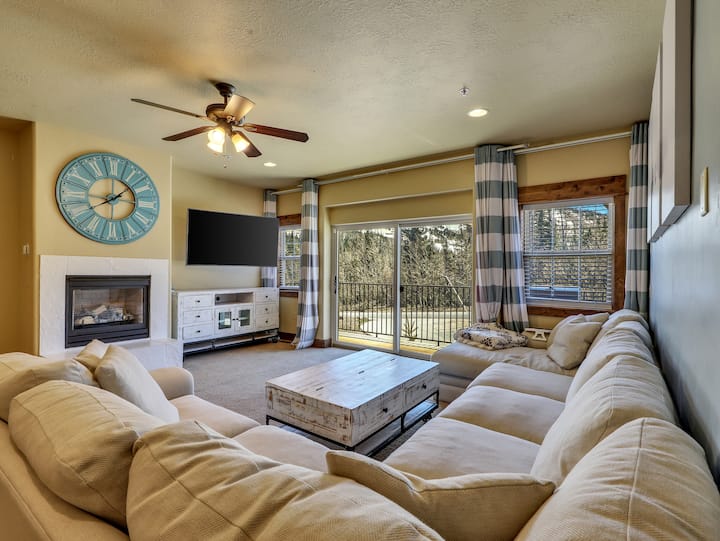 Luxurious Mountain Condo - Brian Head, UT