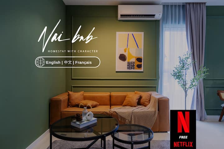 Woodsy Retreat: Luxurious Cabin With Kl Tower View - Kuala Lumpur