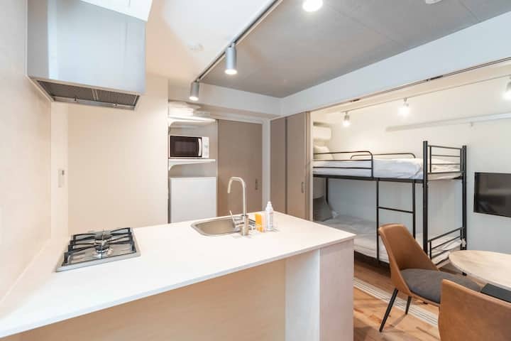 5 Minutes Walk From The Station/designers/a01 - Tokyo