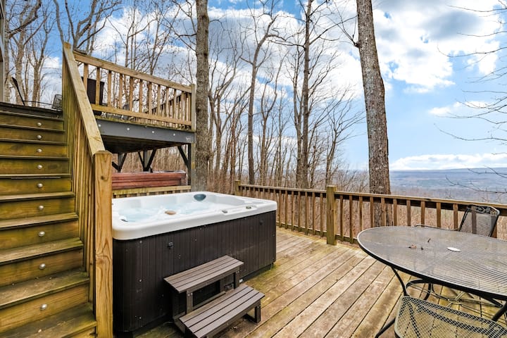 Point Of View! Hot Tub L Views - Mentone, AL