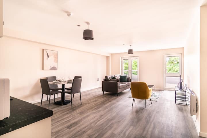 Lovely 2 Bedroom Manchester Apartment - Greater Manchester