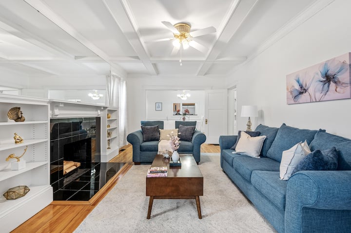 New 3 Bedroom, 1 Bathroom W A/c - Worcester, MA