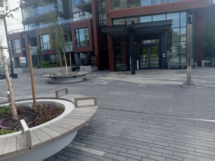 #157 Tyee Rd Beautiful 2 Bed 2 Bath Condo - Victoria, Canada