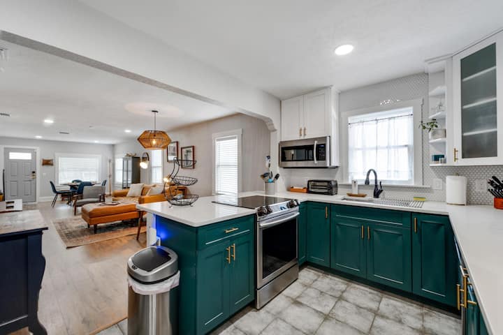 Minutes To Downtown - 100 Yrs In The Heights - Temple Terrace, FL