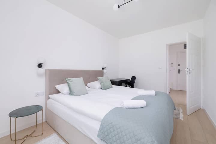 Krowoderska 40b | Cracow Apartment | Balcony - John Paul II Kraków-Balice Airport (KRK)