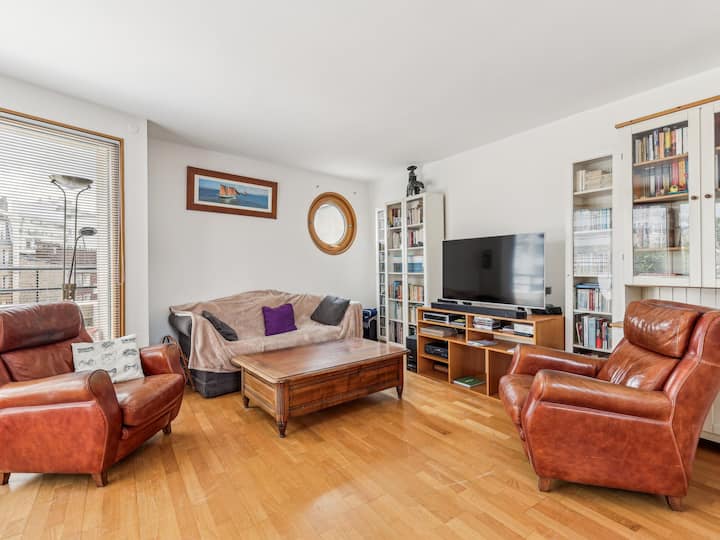 Appartement Duplex Dans Le Saint Lambert - Paris