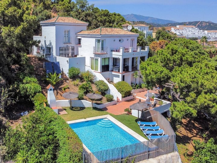 Hanami Casa Saradan - Estepona